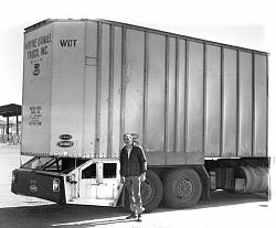 Steinwinter Supercargo under-trailer truck hauler - photo and video ...