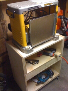 Homemade Thickness Planer Rolling Stand - HomemadeTools.net