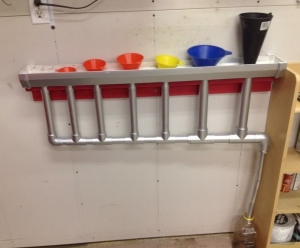 Homemade Funnel Storage and Drain - HomemadeTools.net