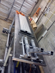 Homemade Lift Table - HomemadeTools.net