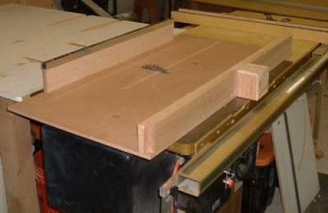 Homemade Crosscut Sled - HomemadeTools.net