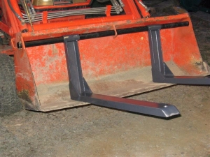 Homemade Pallet Forks - HomemadeTools.net