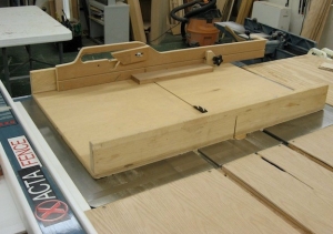 Homemade Crosscut Sled - HomemadeTools.net