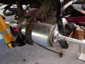Homemade Bearing Pulling Jig - HomemadeTools.net