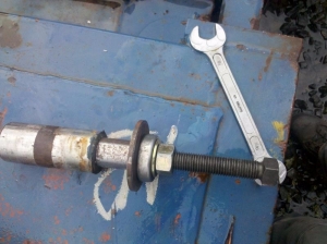 Homemade Pin Puller - HomemadeTools.net