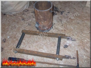 Homemade Crucible Lifting Tool - HomemadeTools.net