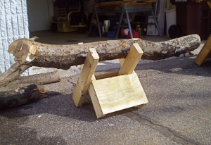 Homemade Portable Sawbuck - HomemadeTools.net