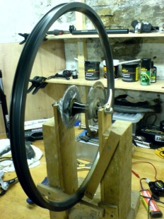 Homemade Truing Stand - HomemadeTools.net