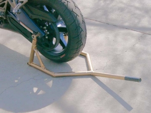 Homemade Motorcycle Stand - HomemadeTools.net