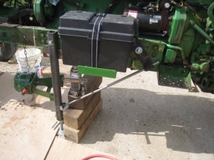 Homemade Tractor Frame Stand - HomemadeTools.net