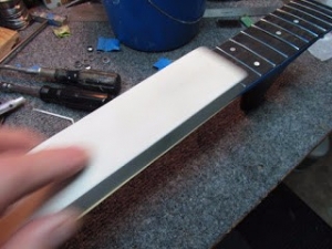 Homemade Fret Leveler - HomemadeTools.net