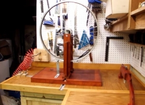 Homemade Truing Stand - HomemadeTools.net
