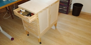 Homemade Portable Storage Drawers - HomemadeTools.net