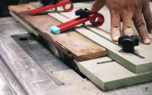 Homemade Multifunction Crosscut Sled - HomemadeTools.net